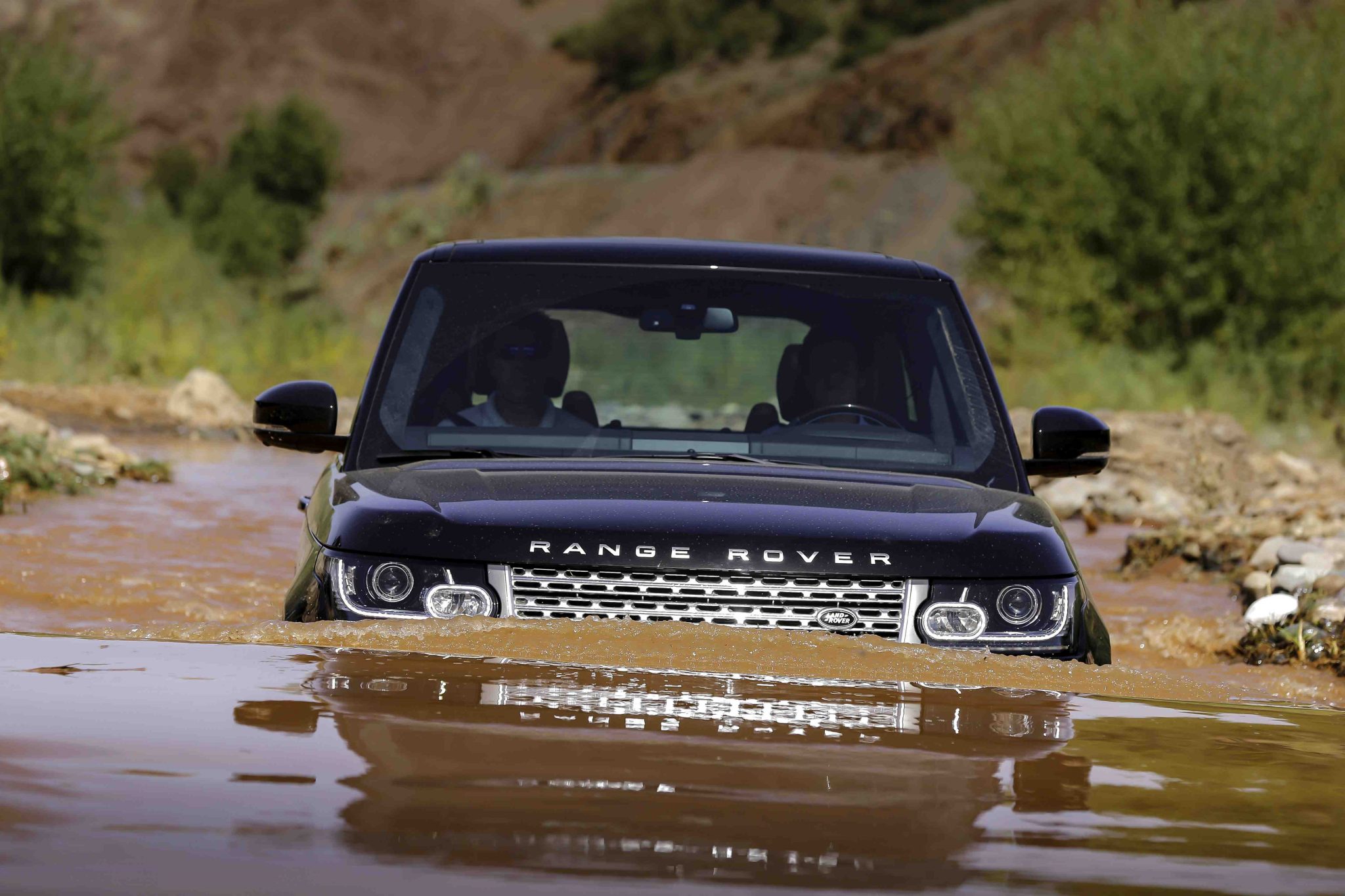 Range Rover wading - Wheel World Reviews