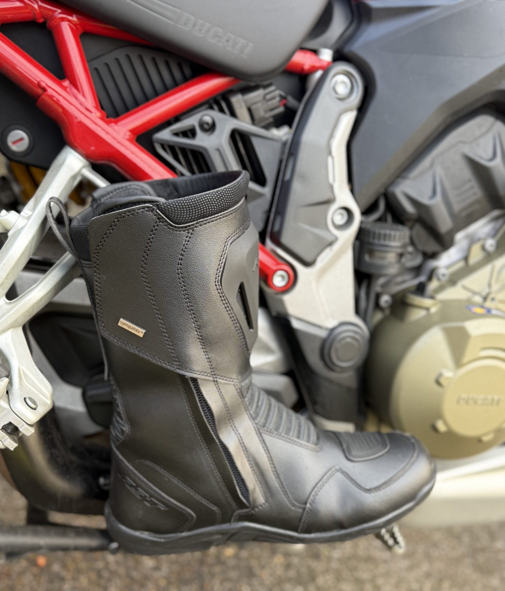 RST Pathfinder motorcycle boot review - Wheel World Reviews