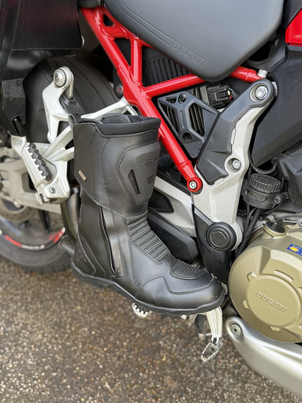 RST Pathfinder motorcycle boot review - Wheel World Reviews