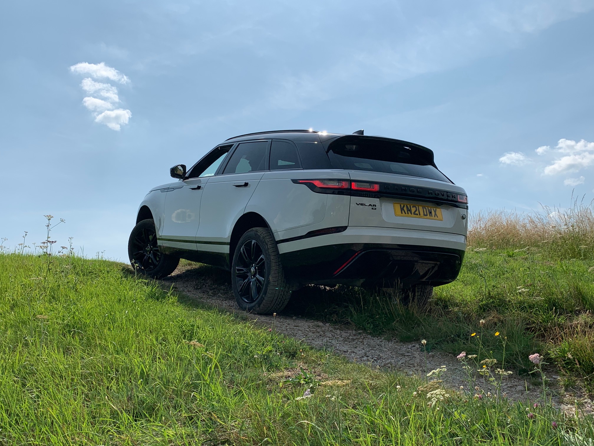 Range Rover Velar road test review - Wheel World Reviews